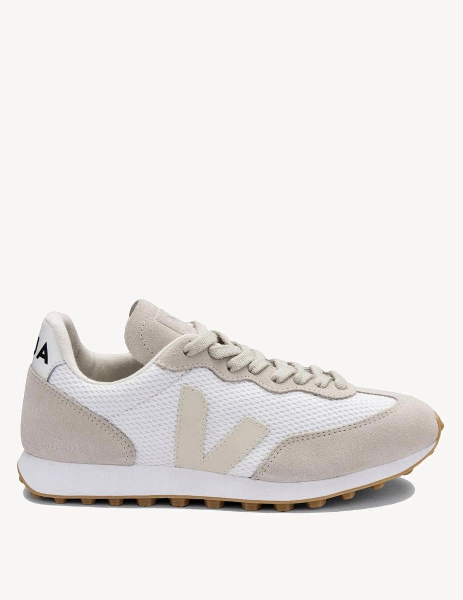 How to style Veja sneakers? | The Sports Edit