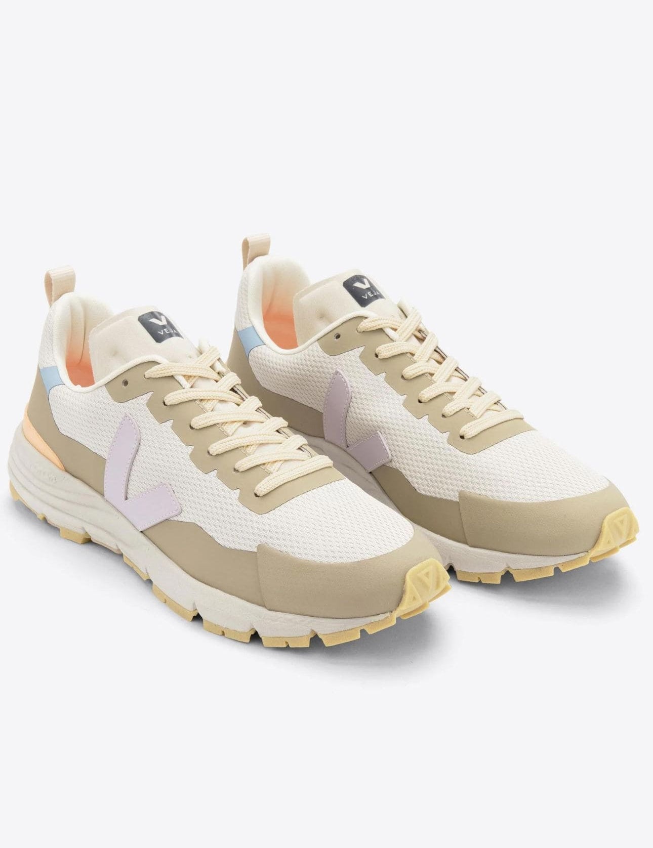 Veja Trainers Sizing | Fit & Size Guide | The Sports Edit